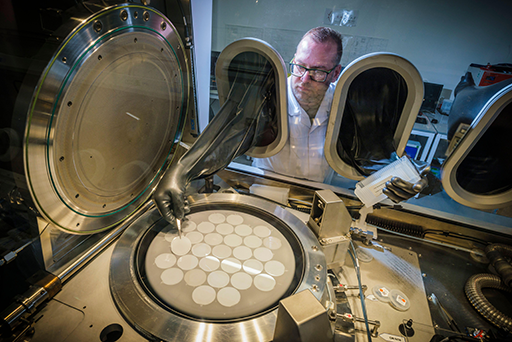 Why Use HBN Ceramic Setters for MOCVD?